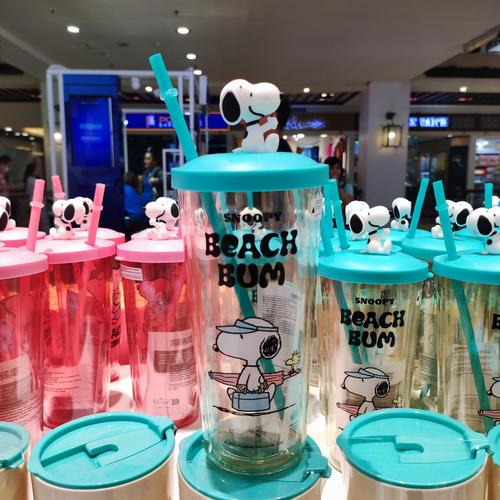 Jual Tumbler Snoopy Lucu - MINISO Snoopy Summer Travel Collection ...