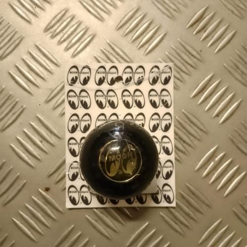 Jual MOONEYES Eyeball Shift Knob Black Shift S [MP021BBS] - Black Emblem - Jakarta Selatan ...