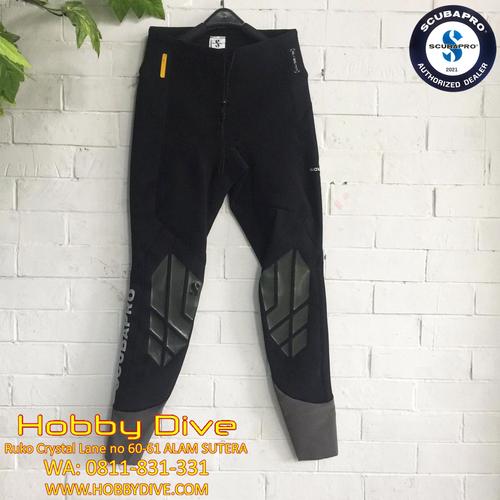 Jual Scubapro Everflex Pants 1.5mm Men Black - Scuba Diving Alat Selam ...