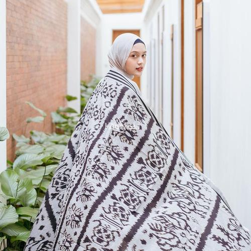 Jual KAIN TENUN BLANKET ETNIK SUMBAWA GREY - Kab. Jepara ...