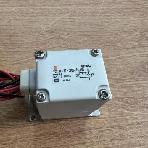 Jual SOLENOID VALVE SMC VQ21A1-5G-C8C6-F-X65 Volt 24dc Selang in8mm ...