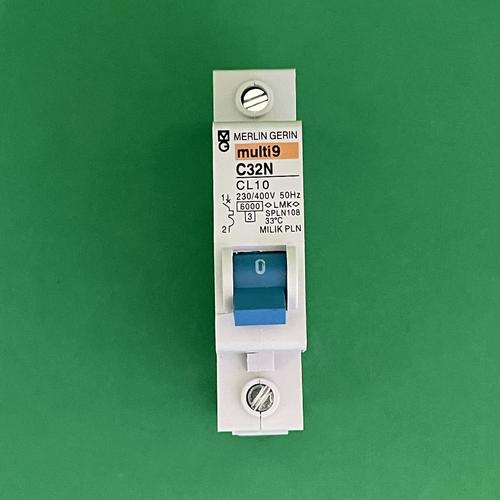 Jual MCB Merlin Gerin Biru 10A MG Multi9 10 Ampere CL10 - Kota Bandar Lampung - Berkat Listrik ...