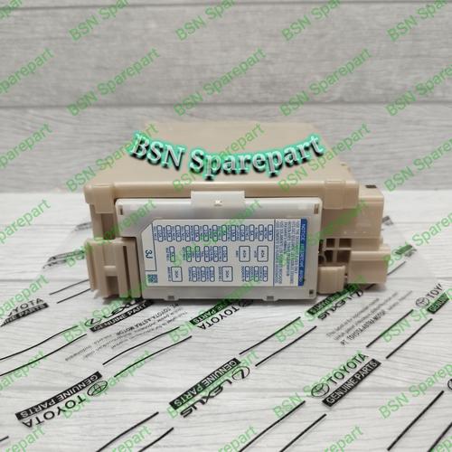 Jual Box Sekring Skring Block Assy Fuse Box Toyota All New Hilux Revo ...