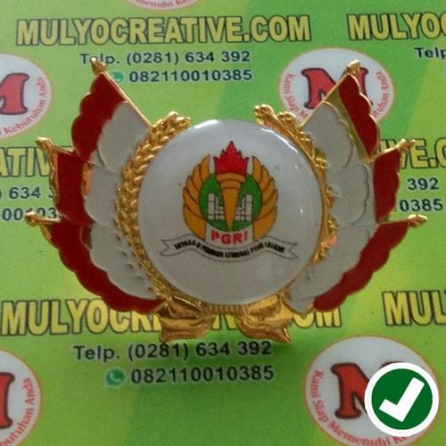 Jual Lencana Pin PGRI - Wing PGRI Model Model Brevet Bendera Merah ...
