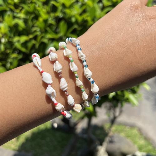Jual GELANG KERANG PASIR BALI | GELANG KERANG BOHEMIAN - Cream m cream ...