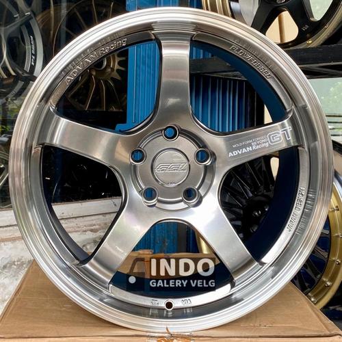 Jual velg mobil r18 FF1 GT Flow Forming utk Zenix Reborn venturer BYD Atto - Glossy Black ...