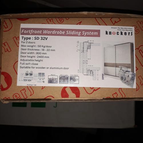 Jual Roda dan rel sliding KNOCKERS SD 32V 2 pintu soft close + Rel 250 ...