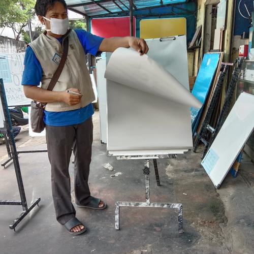 Jual flip chart komplit kertas 60 x 90 cm - Jakarta Timur - multi board ...