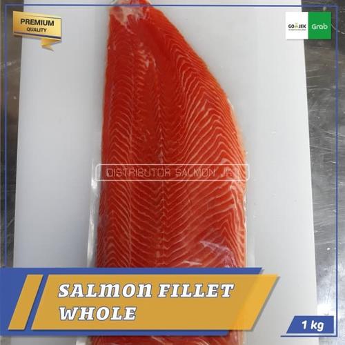 Jual FRESH SALMON FILLET whole 1 kg / Salmon fillet daging salmon ...