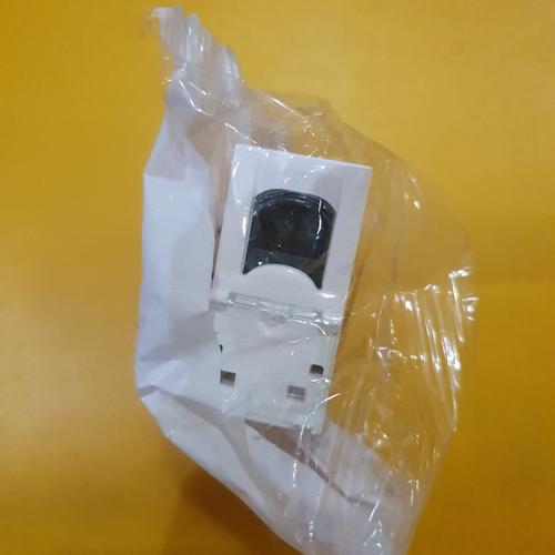 Jual Outlet Data UTP Cat-5E 572303 1M u/ stop kontak lantai- Legrand ...