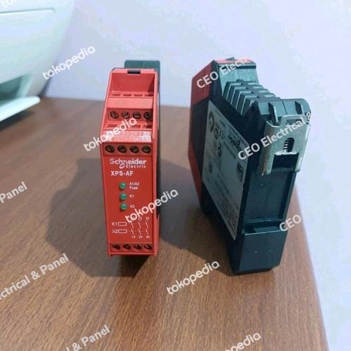 Jual SAFETY Module SCHNEIDER XPSAF5130P XPS - AF Preventa 24V AC/DC ...