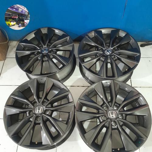 Jual Velg HRV Prestige Facelift R18 Pcd 5x114,3 Original Honda HRV RS ...