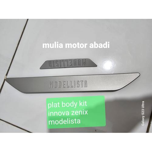 Jual Plat body kit modelista Innova zenix modelista set 2pc original ...