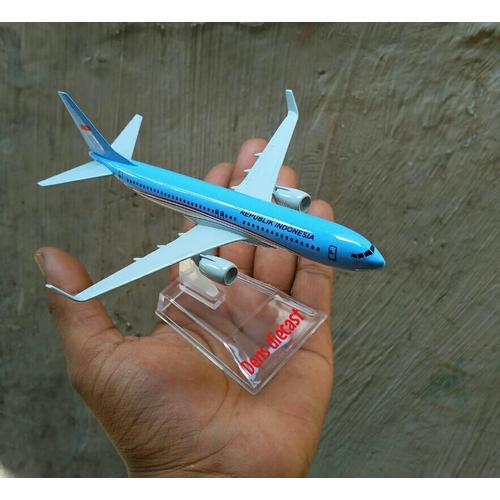 Jual Miniatur pesawat Presiden Republik Indonesia - Kab. Bandung ...