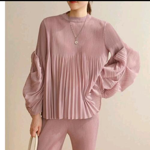 Jual Blouse plisket premium Jade elegant Top - Biru - Jakarta Pusat ...