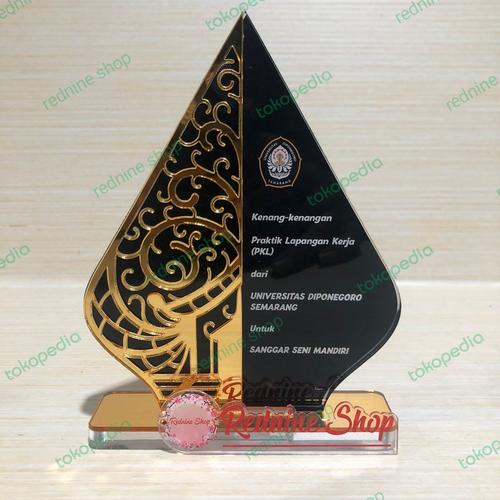 Jual Plakat Akrilik Gold,Piagam,Wisuda,Plakat Custom Emas Tebal 8mm+Box ...