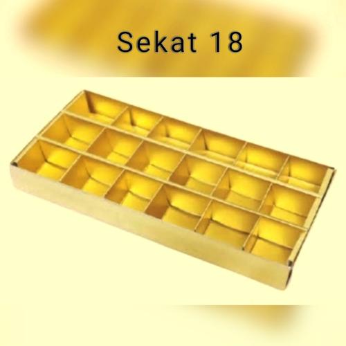 Jual Box Cokelat Kemasan Bungkus Permen Coklat Kotak Mika Sekat Gold ...