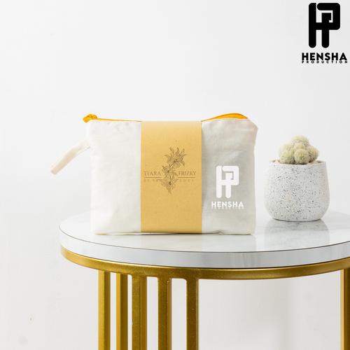 Jual Souvenir pernikahan pouch kapal blacu 19x13x3 custom dompet sablon ...