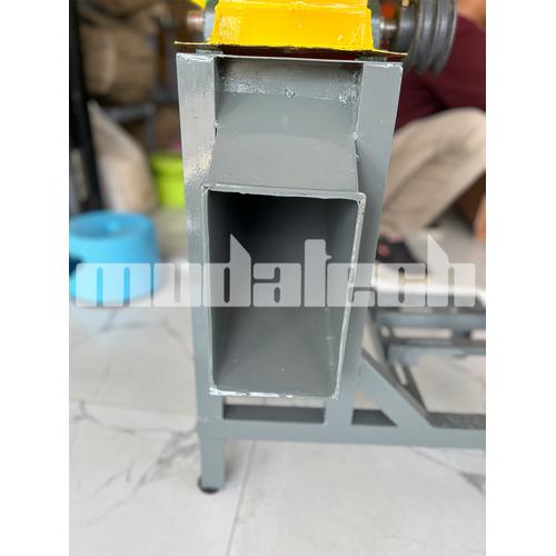 Jual Mesin Cacah Rumput Batang MINI Multifungsi Pencacah Rumput Kecil ...