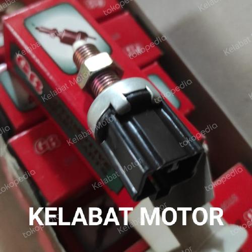 Jual switch rem/stop switch Toyota kijang Innova/kijang kapsul 7k ...