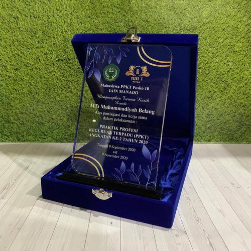 Jual PIALA PIAGAM MEDALI PLAKAT TROPHY ACRYLIC PLAKAT UCAPAN TERIMA ...