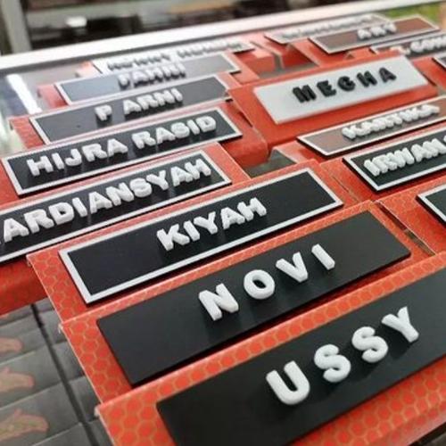 Jual Name Tag PDH Papan Nama dada PDH Timbul 3d exclusive - coklat ...