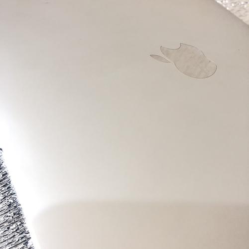 Jual LCD Macbook Pro 2020 A2289 Silver kondisi rusak - Kota Surabaya ...