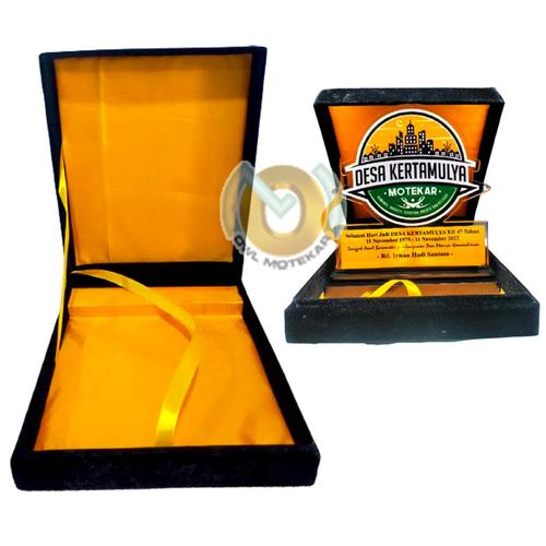 Jual Box Plakat, Kotak Plakat, Box Bludru Plakat uk. 20 x 15 cm - hitam ...