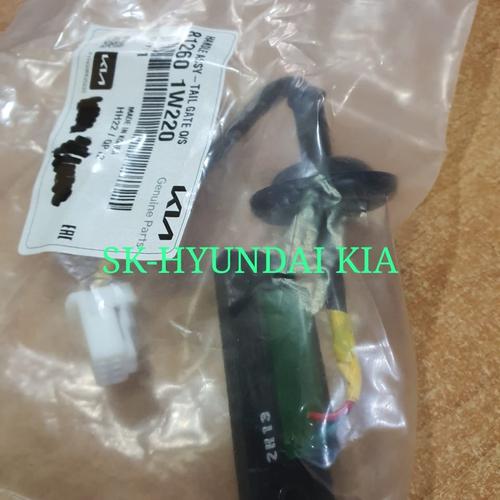Jual SWITCH BAGASI HANDLE ASSY TAIL GATE O/S KIA ALL NEW RIO - ASLI ...