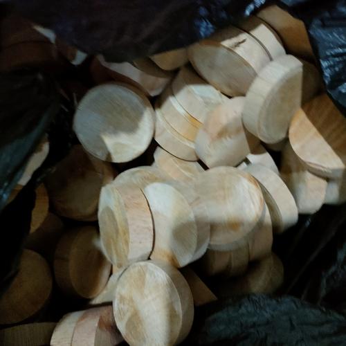 Jual roda kayu miniatur truk oleng dan miniatur bus isi 1 set 4 roda ...