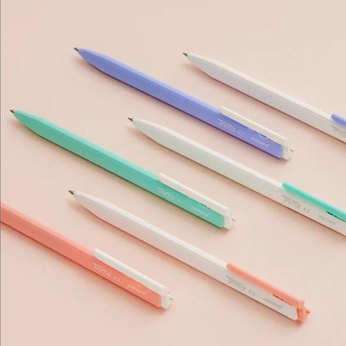 Jual Monami Triffis Ballpoint Pen 0.7mm | Pulpen Segitiga Hitam - Soft ...