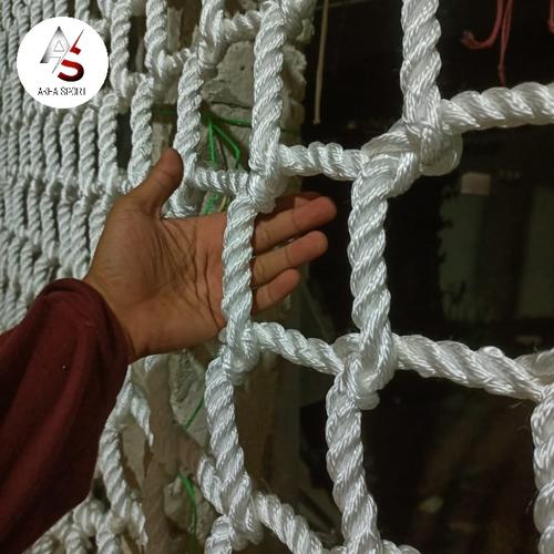 Jual jaring panjat nilon 14mm, jaring outbound,jaring safety kuat dan ...