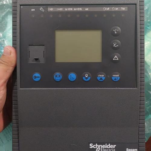 Jual SEPAM Relay Schneider Type T40 -220VAC Schneider Original (New ...