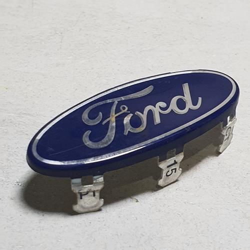 Jual EMBLEM LOGO FORD COVER STEER STIR AIRBAG AIR BAG FORD FIESTA ...