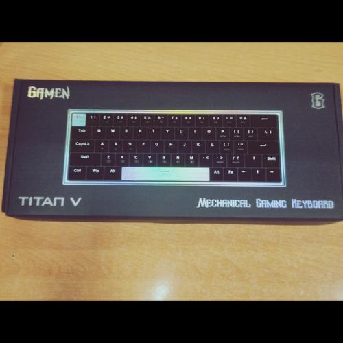 Jual Gamen Titan V / 5 Wired Gaming Keyboard 60% Mechanical Garansi ...