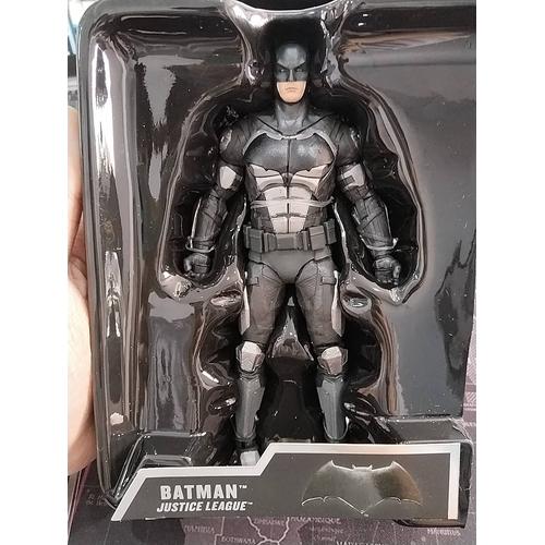 Jual Mcfarlane batman six pack Ben Affleck batfleck justice league ...