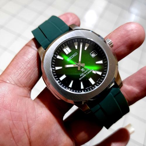 Jual seiko MOD nautilus green dial nh35 MOVEMENT aquanut - Kota Bekasi ...
