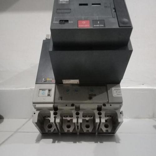 Jual MCCB NS400N 4P 400A + MOTORIZED MERLIN GERLIN - Jakarta Barat ...