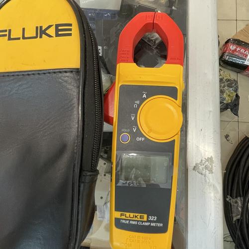 Jual Tang ampere (clamp meter) true rms fluke 323 - Jakarta Pusat ...