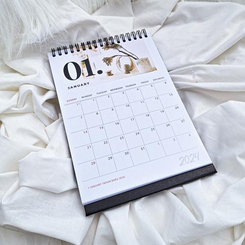 Jual Kalender Meja Minimalis 02 Premium / Desk Calendar Aesthetic ...