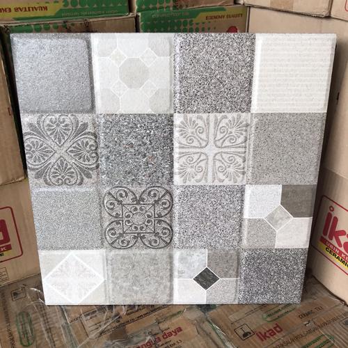 Jual Keramik 40x40 motif batik (timbul-kasar)/ keramik lantai kamar ...