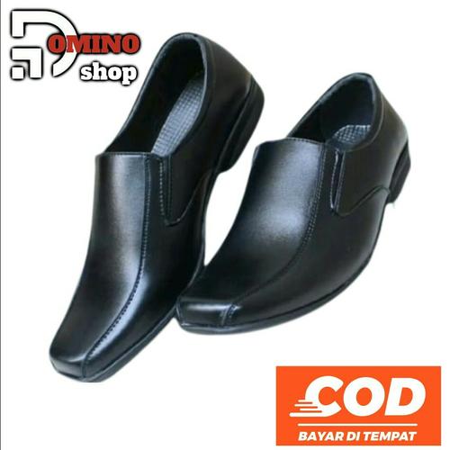 Jual Sepatu Pantofel Hitam Pria Formal Kantor fantofel slip on hitam ...