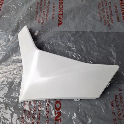 Jual cover l r floor side dek bawah samping vario 160 k2s putih kiri ...