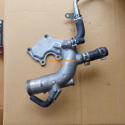 Jual water outlet air radiator innova reborn fortuner vrz hilux revo 2. ...