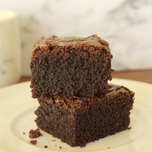 Jual Hey Shuga Brownies 20x10 | Brownies Panggang | Makanan Ringan ...