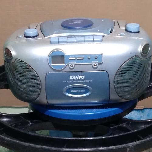 Jual MINI COMPO SANYO MCD XJ780A - Kota Tangerang - Angels curious ...