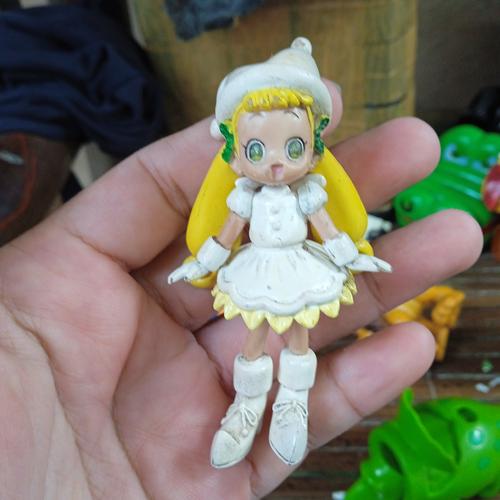 Jual mainan anime cewek bahan karet rambut kuning - Kota Depok - dewa ...
