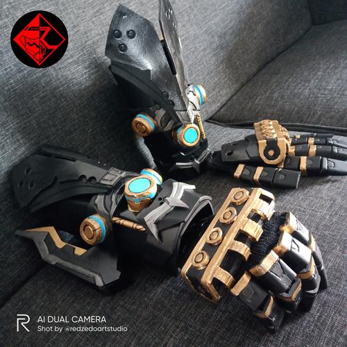 Jual Custom eva foam gauntlet. Wriothesley Honkai Star Rail - Tanpa led ...