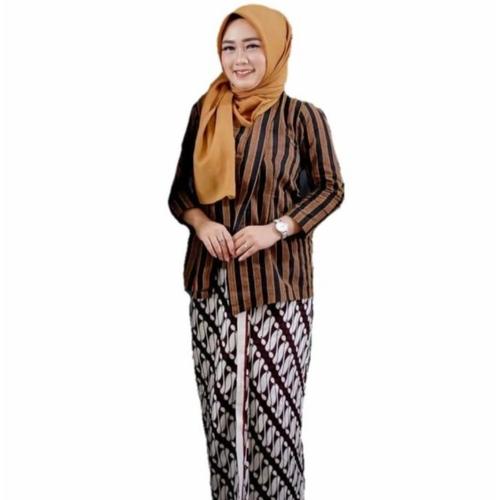 Promo Setelan Kebaya Lurik Wanita + Kain jarik Pakaian Adat Jawa - kebya saja cklt, S - Kab ...