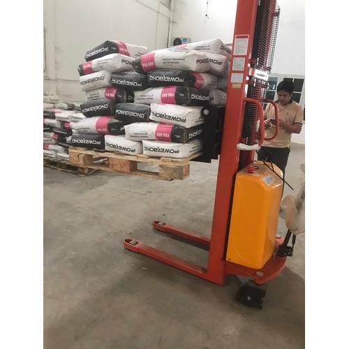 Jual Hand Lift Semi elektrik 2 ton 1,5 meter Dalton / Semi Elektrik ...